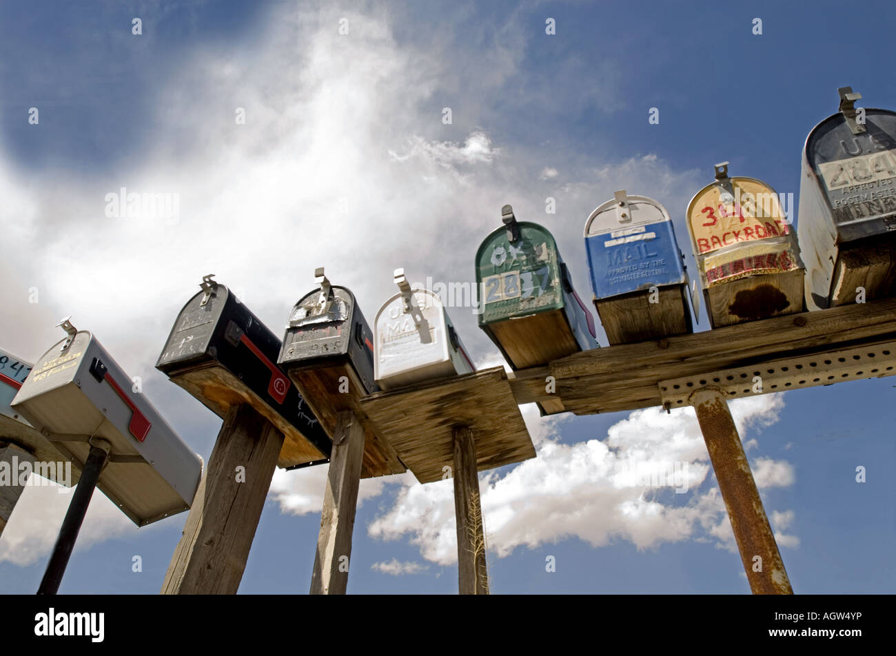 Mailboxes communications mail us hi-res stock photography and images ...