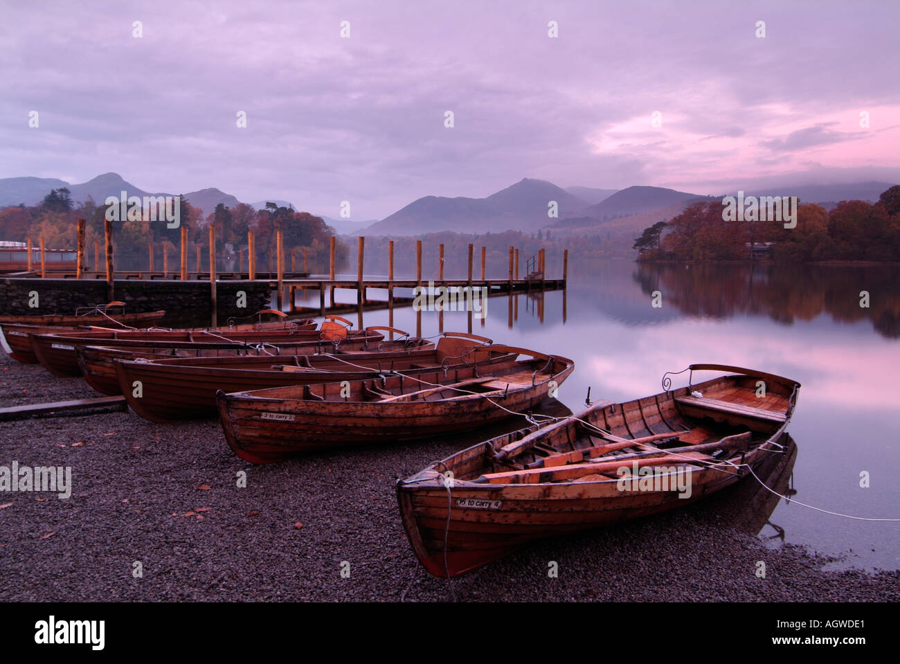 Lago derwent hi-res stock photography and images - Alamy