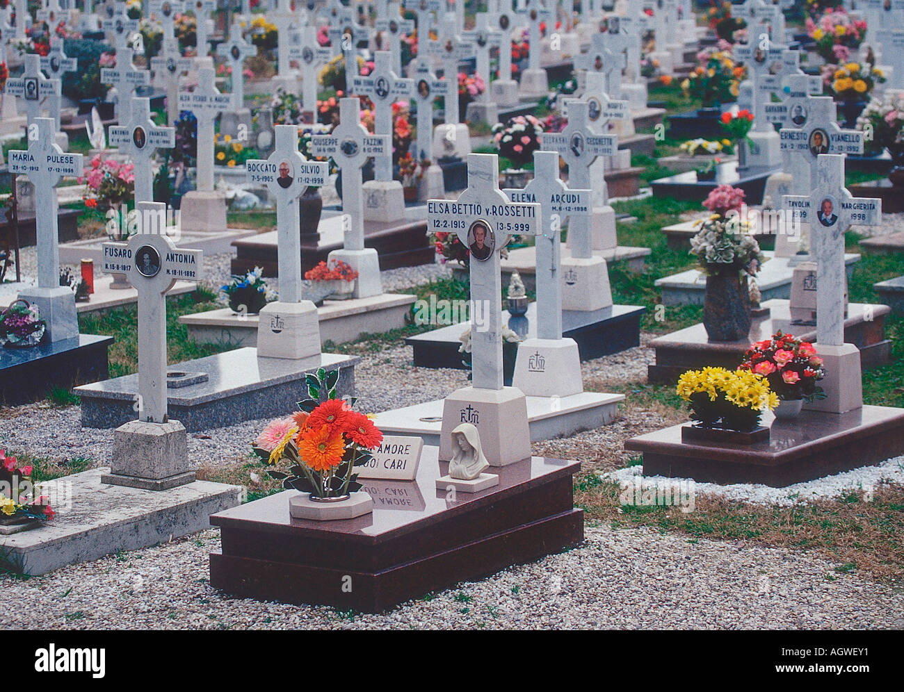 Cemetery / Venice Stock Photo - Alamy