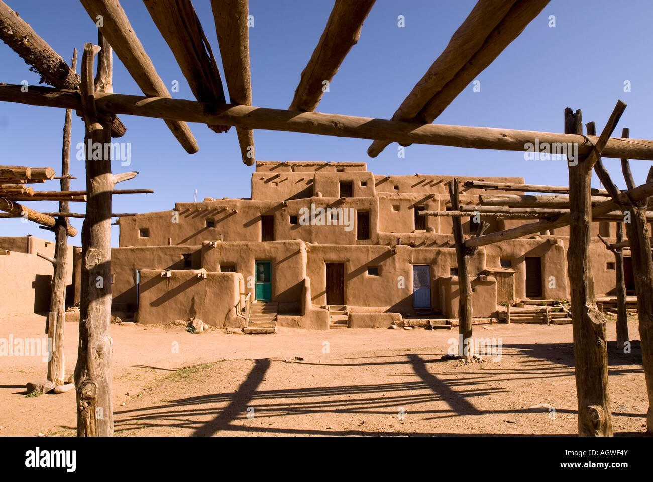 Taos Indian Pueblo Taos New Mexico USA Stock Photo - Alamy