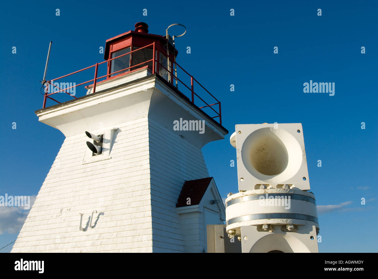 Lighthouse at Cape Enrage New Brunswick Stock Photo - Alamy
