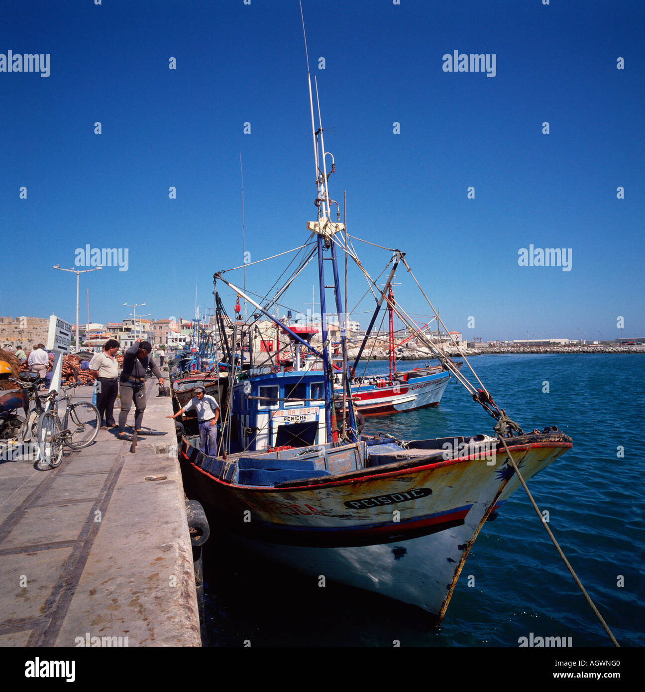 Peniche boat hi-res stock photography and images - Alamy