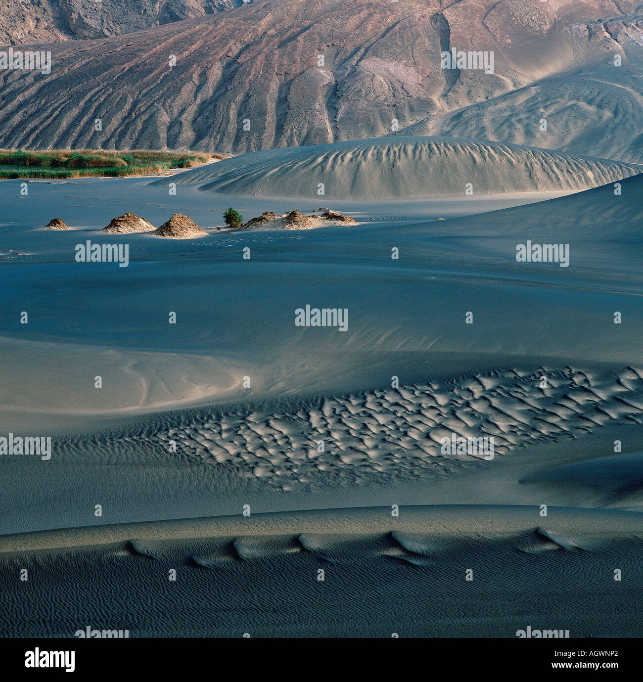 Sand formations / Sandformationen Stock Photo - Alamy