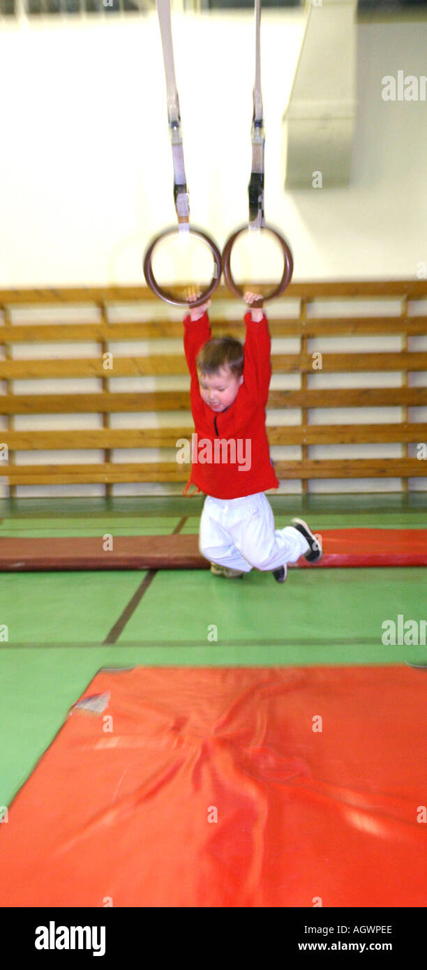 Gymnasium boys drill hi-res stock photography and images - Alamy