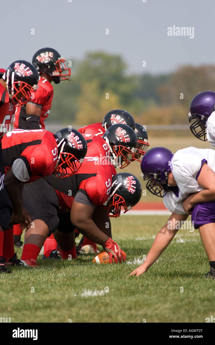 College football players at the line of scrimmage Stock Photo - Alamy