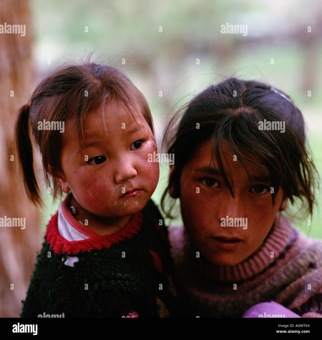 Frau children hi-res stock photography and images - Alamy