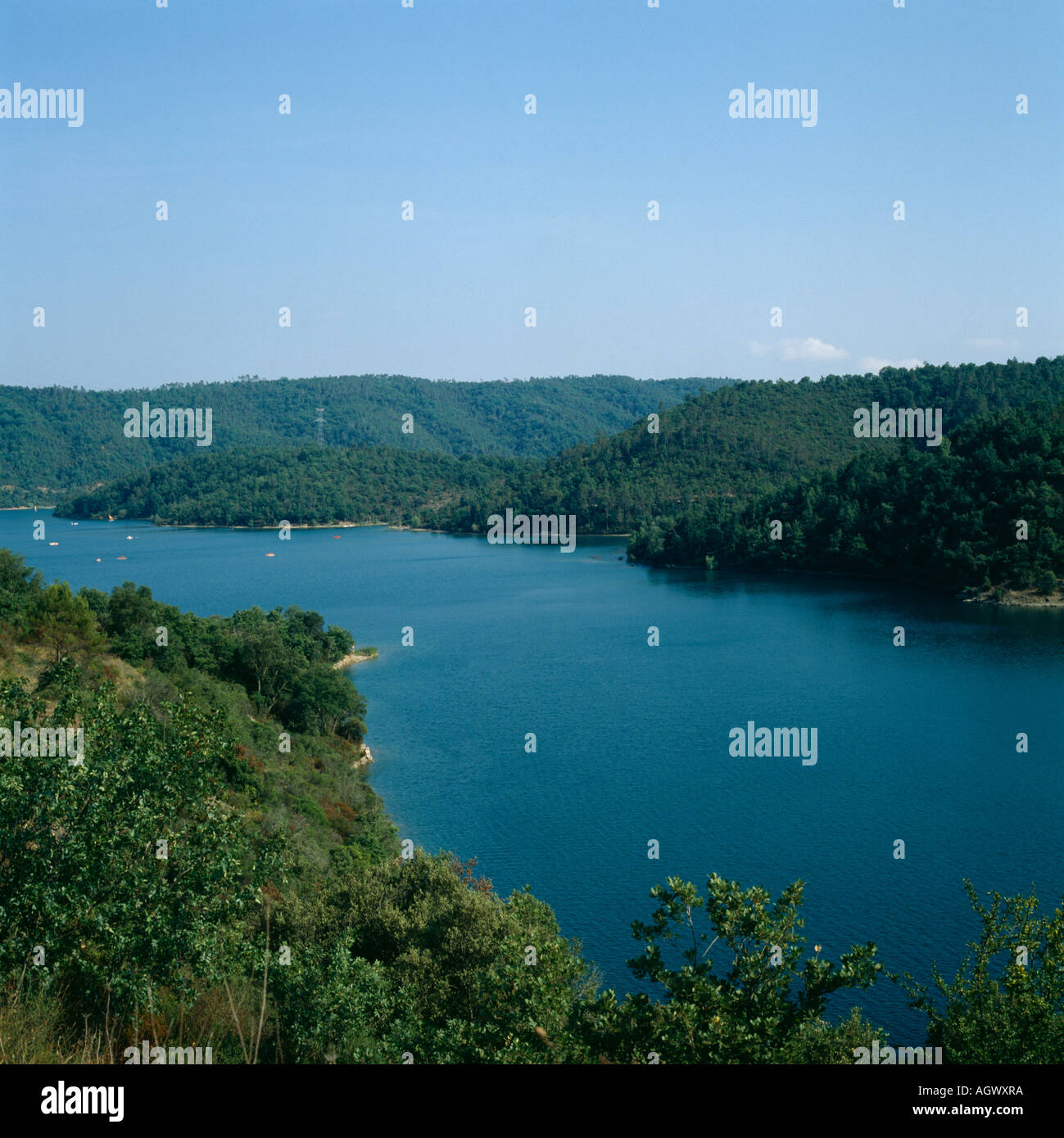 Le Lac de St Cassien Stock Photo - Alamy