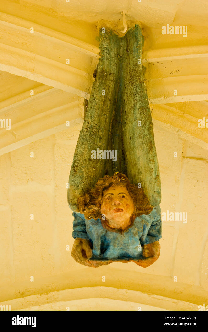Hanging keystone hi-res stock photography and images - Alamy
