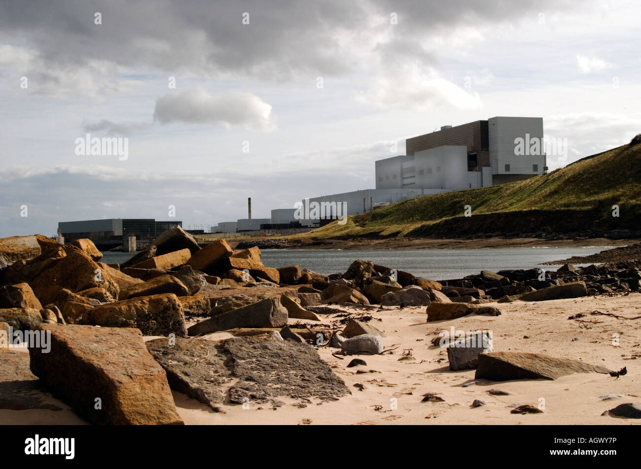 Station agr reactor energy hi-res stock photography and images - Alamy