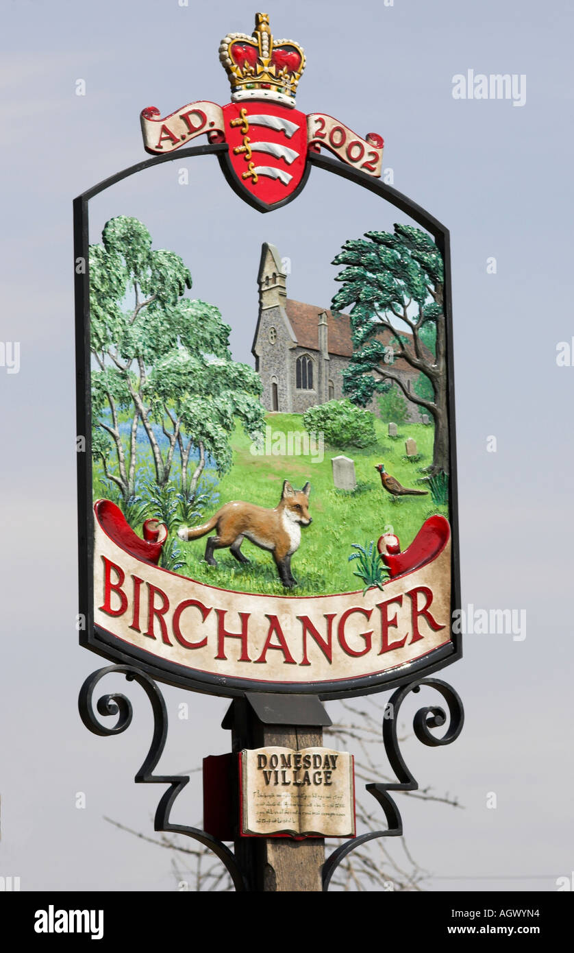 Sign post entrance village hi-res stock photography and images - Alamy