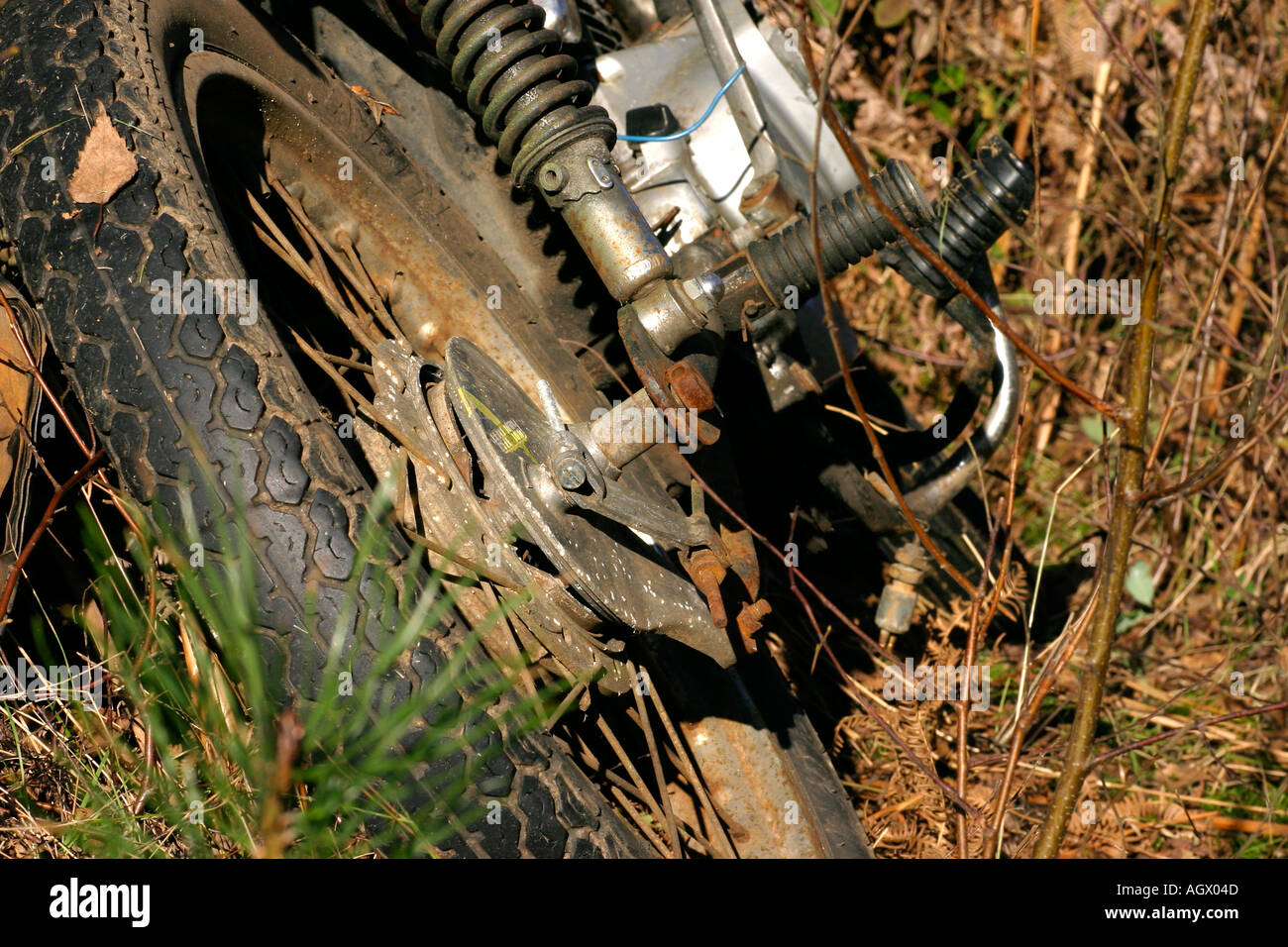 Broken motor cycle hi-res stock photography and images - Alamy