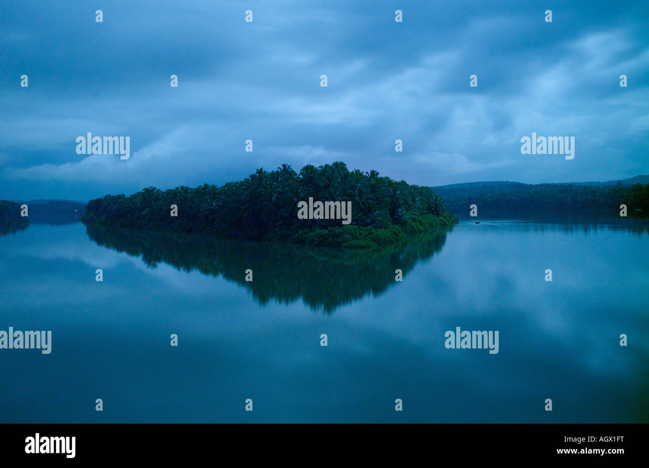 Chaliyar River of Kerala Stock Photo - Alamy