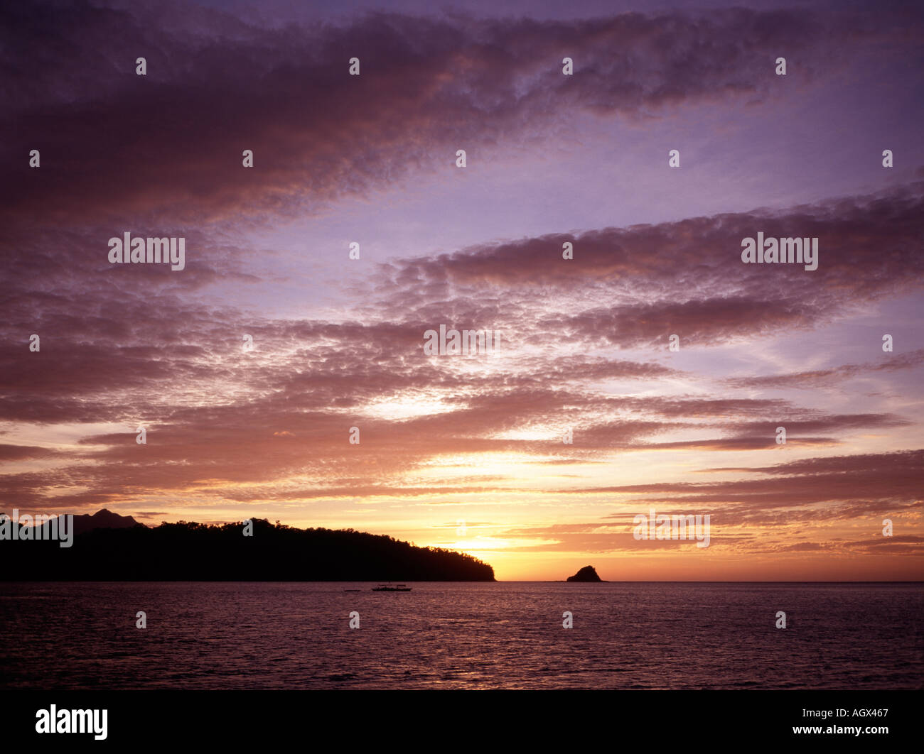 Philippines Palawan sunset over Palawan Stock Photo - Alamy