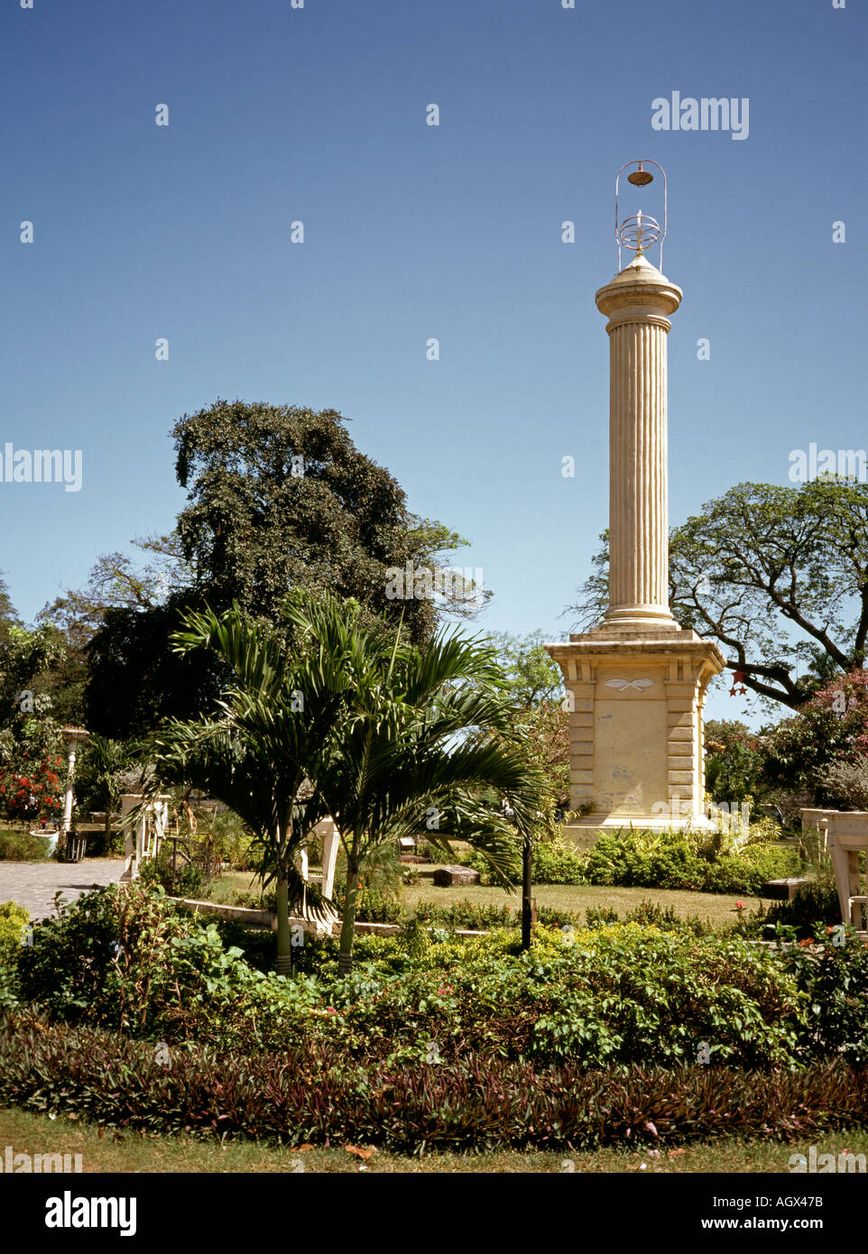 Philippines Cebu Plaza Indepencia Stock Photo - Alamy