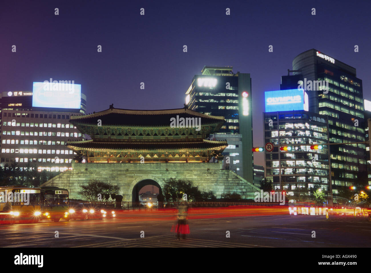 Korea Seoul South Gate Stock Photo - Alamy