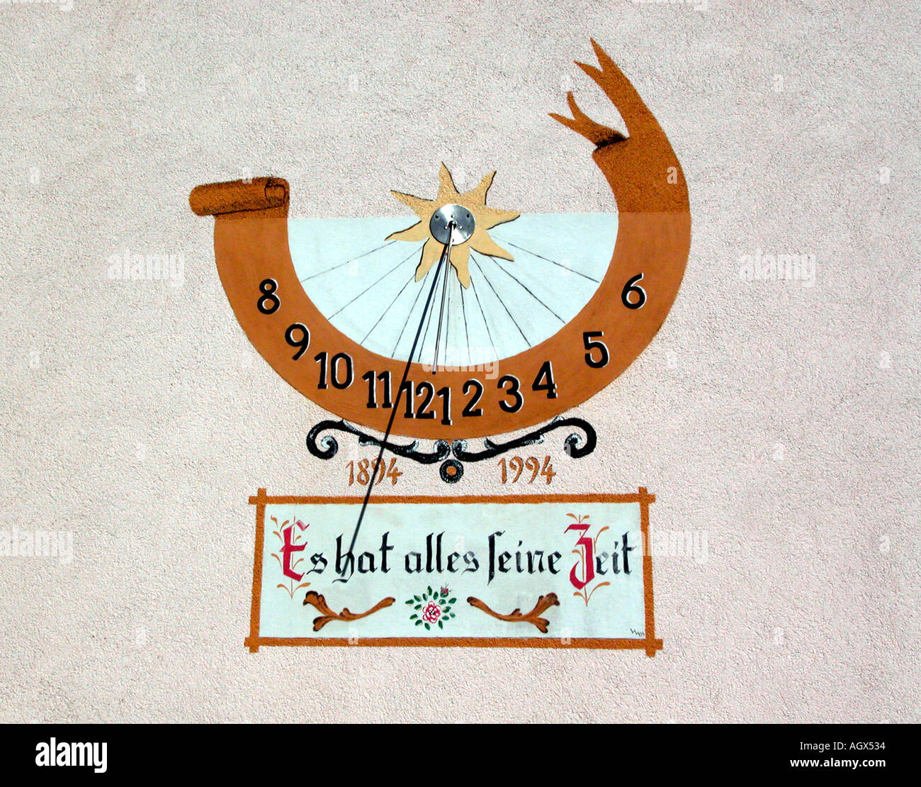 Sundial hands hi-res stock photography and images - Alamy