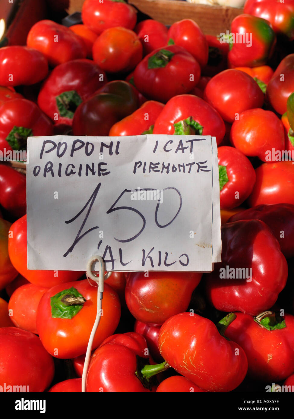 Viale papiniano market hi-res stock photography and images - Alamy