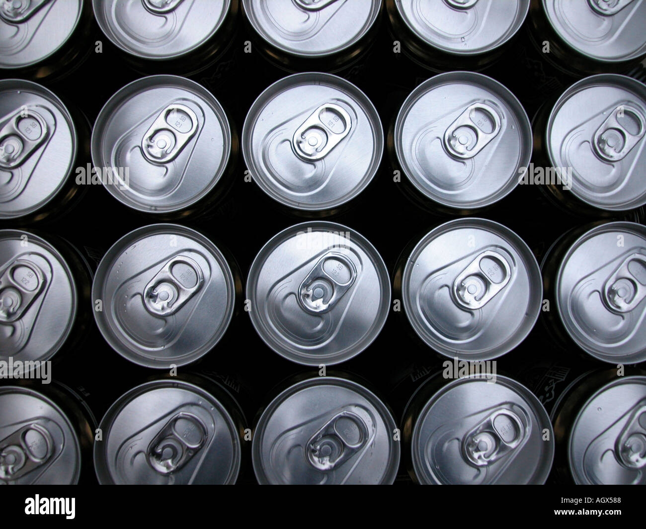 Metal beverage containers hi-res stock photography and images - Alamy Metal beverage containers hi-res stock photography and images - Alamy