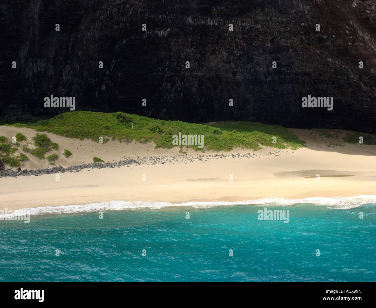 Sandy beach on the unspoiled Napali coast of Kauai, Hawaii Stock Photo ...