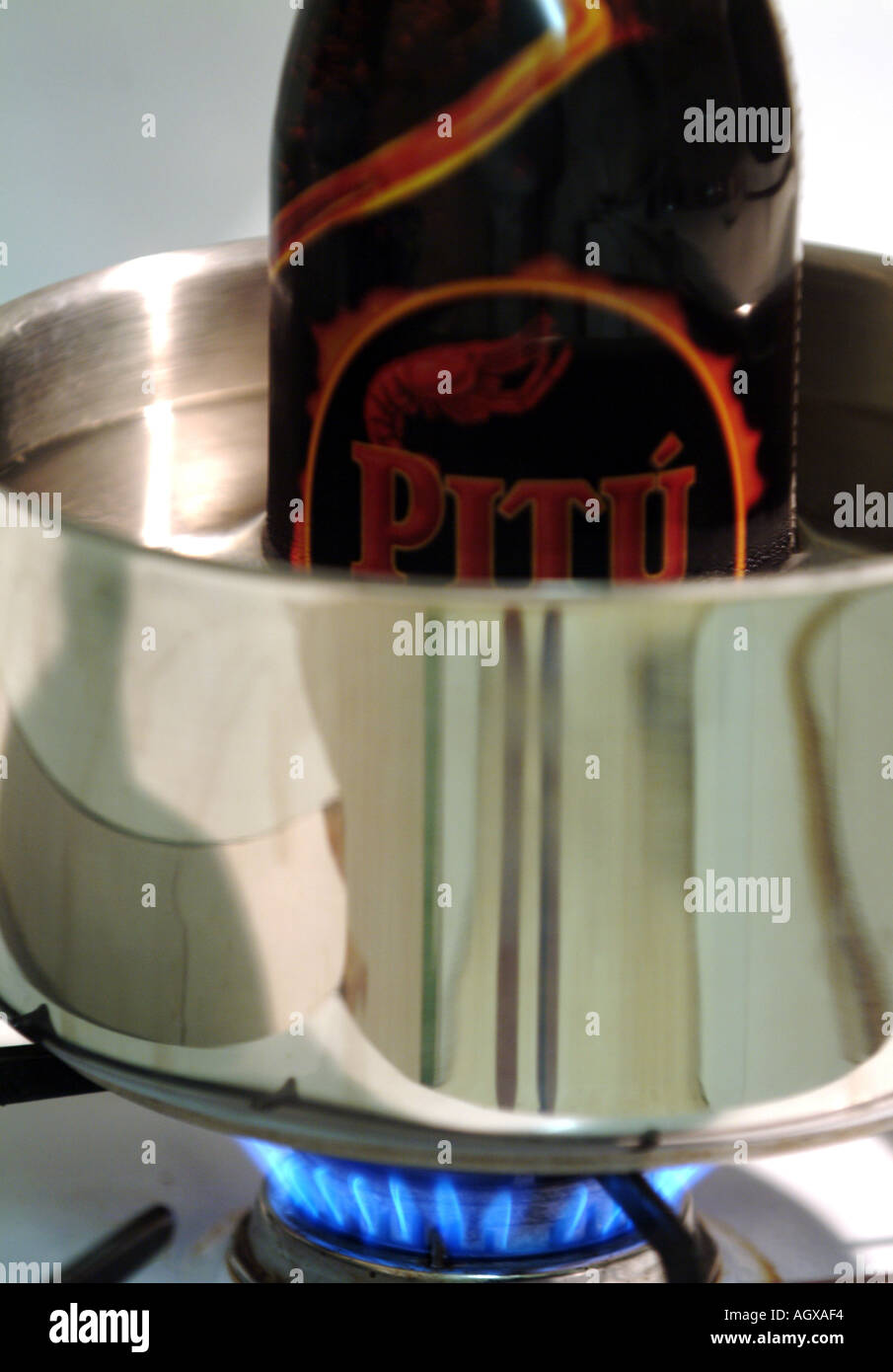 Gas bottle brazil hi-res stock photography and images - Alamy