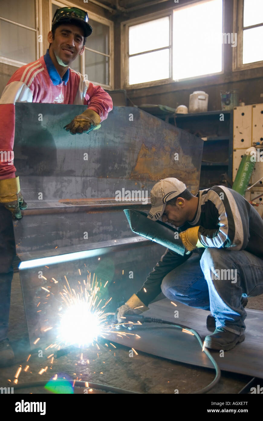 Metal plates hi-res stock photography and images - Alamy