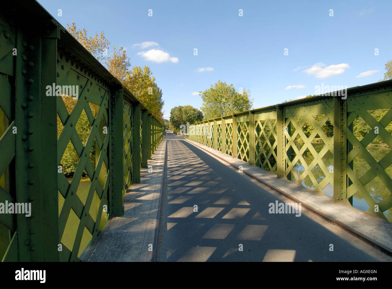 Iron bridge single lane crossing hi-res stock photography and images ...