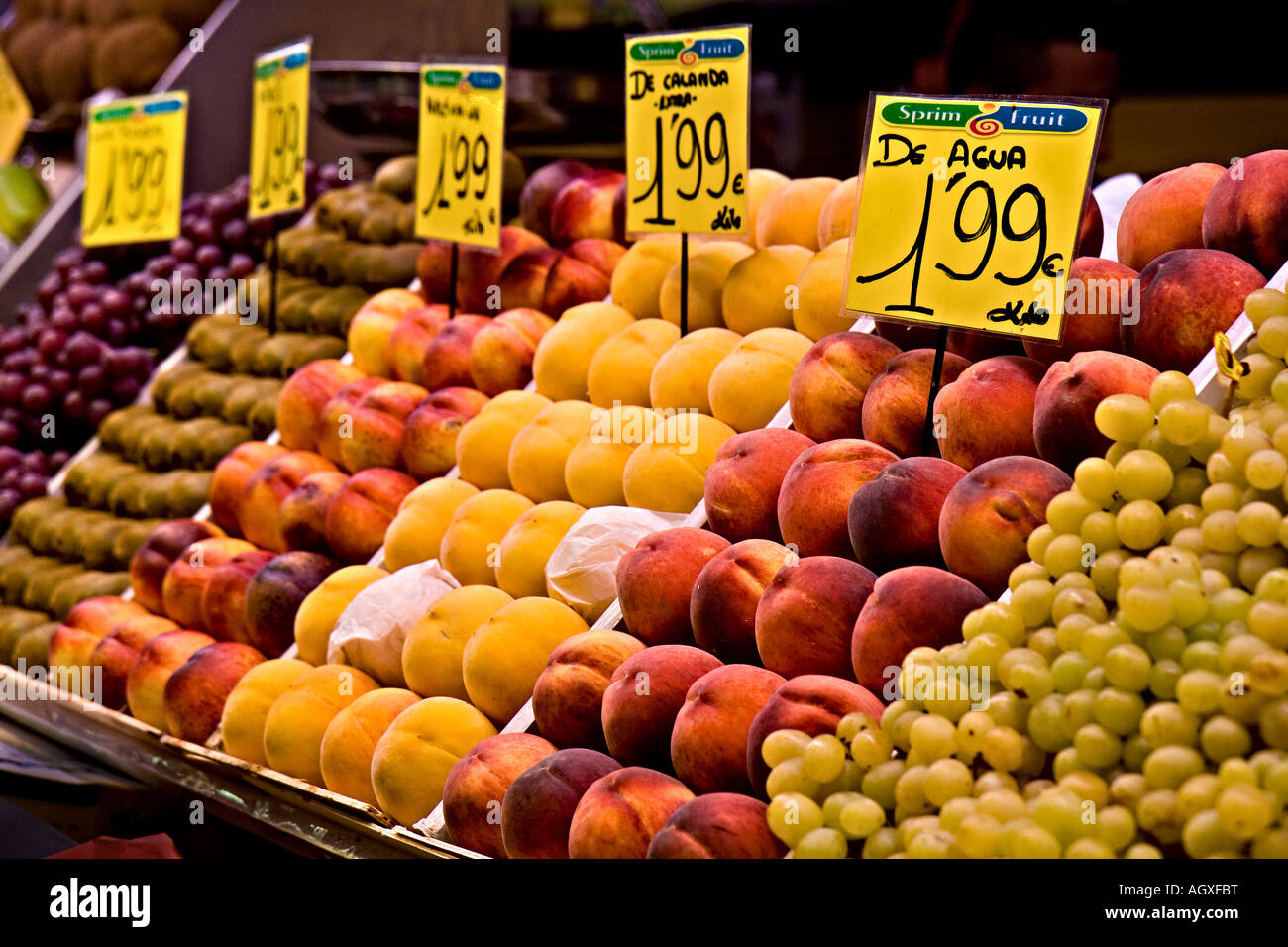Fresh fruit in a spanish market stall Stock Photo - Alamy