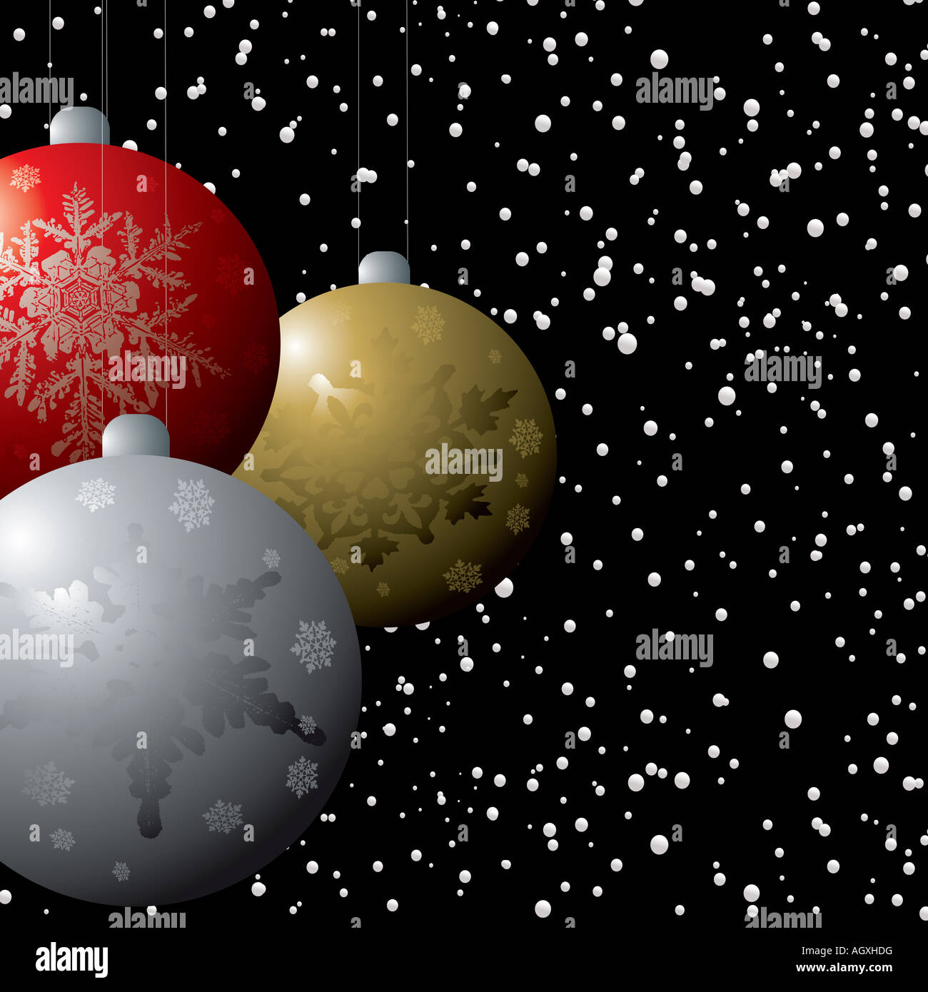 Christmas tree clear glass baubles hi-res stock photography and images ...