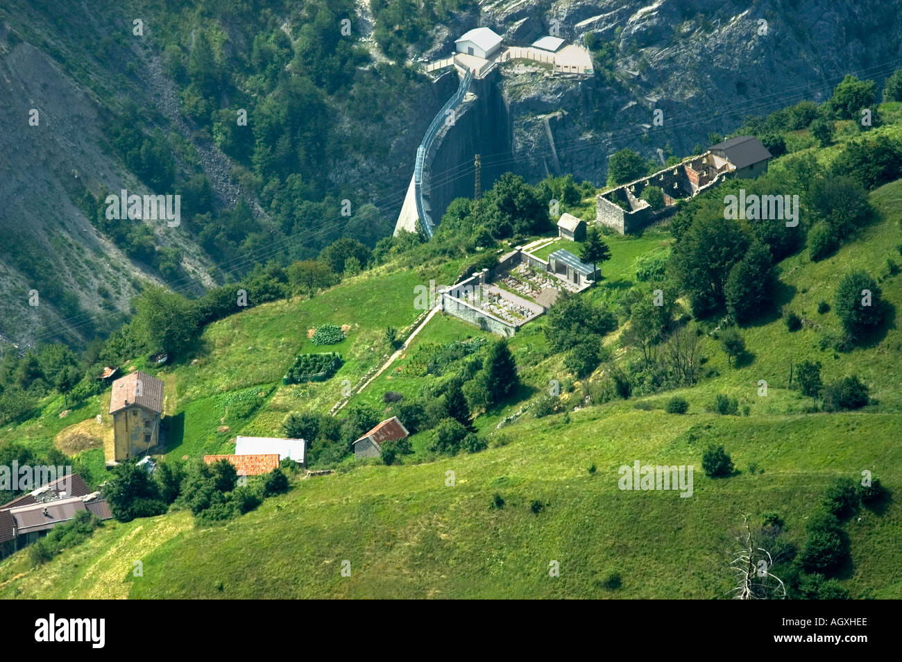Vajont dam disaster from the top - region of friuli venezia giulia ...