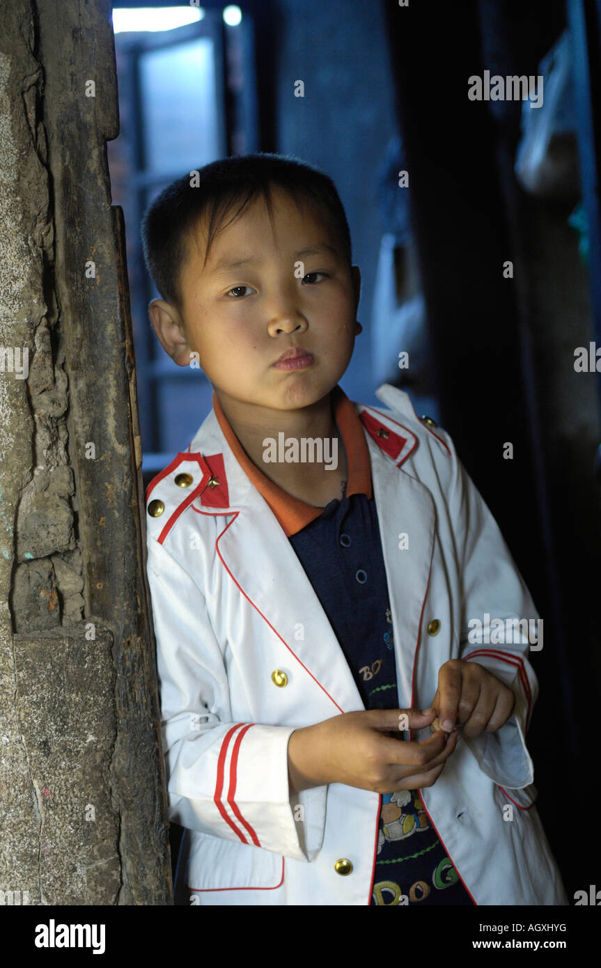Children of military hi-res stock photography and images - Alamy