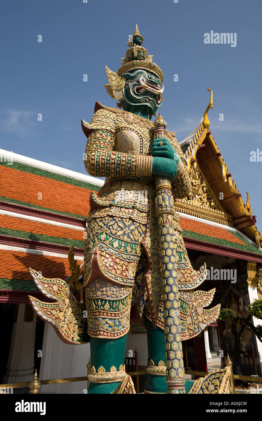 A mythological giant (Yak), Grand Palace, Thailand Stock Photo - Alamy
