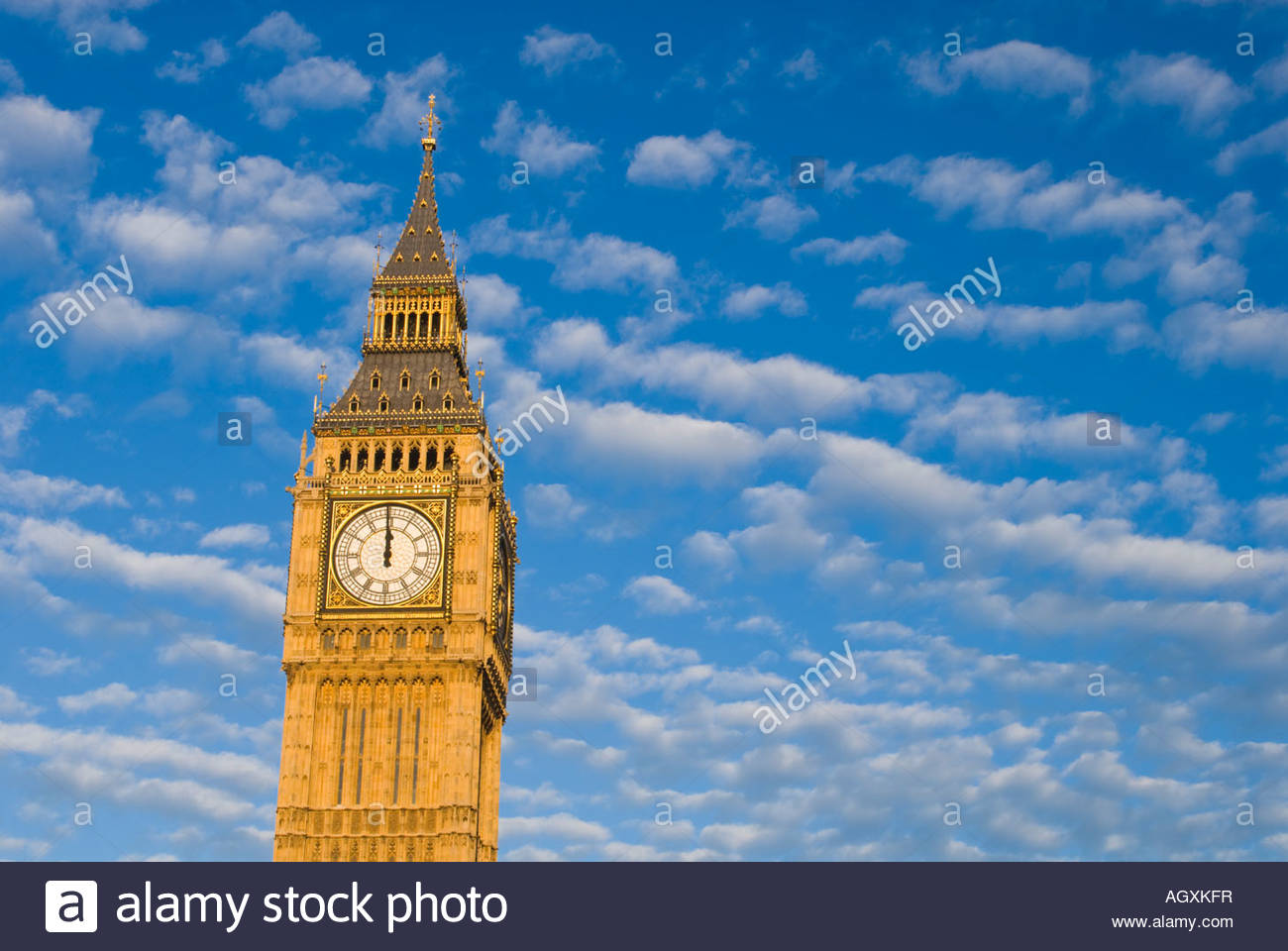 12 Oclock High Resolution Stock Photography and Images - Alamy