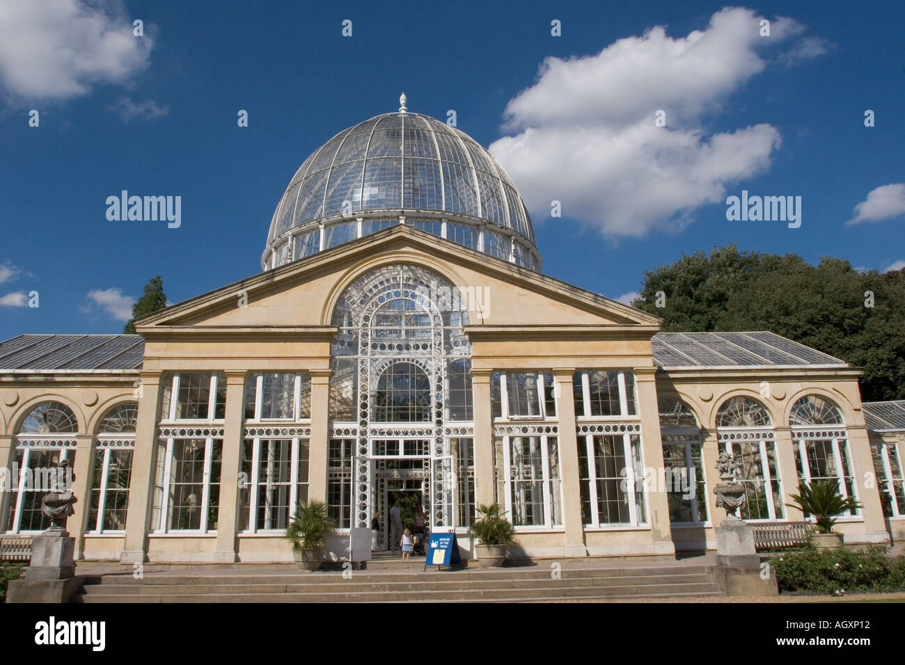 Syon park house interior hi-res stock photography and images - Alamy