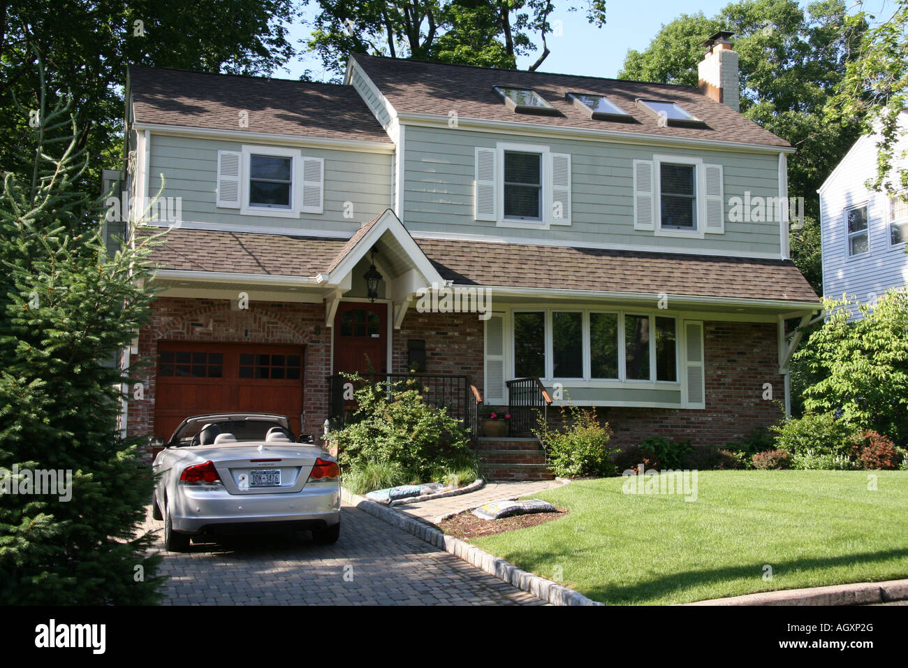 Tenafly hi-res stock photography and images - Alamy