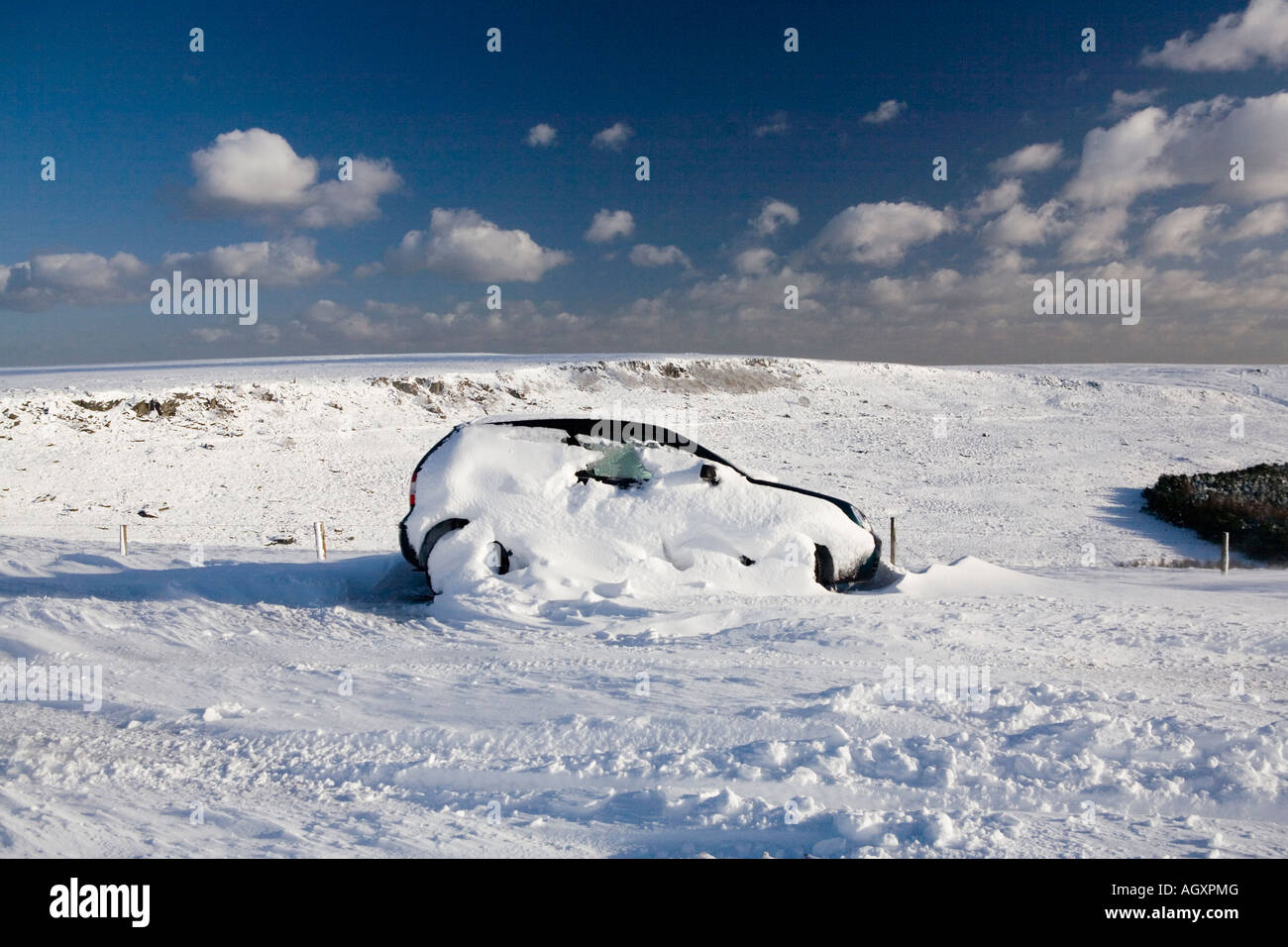 Car in snow drift Stock Photo - Alamy