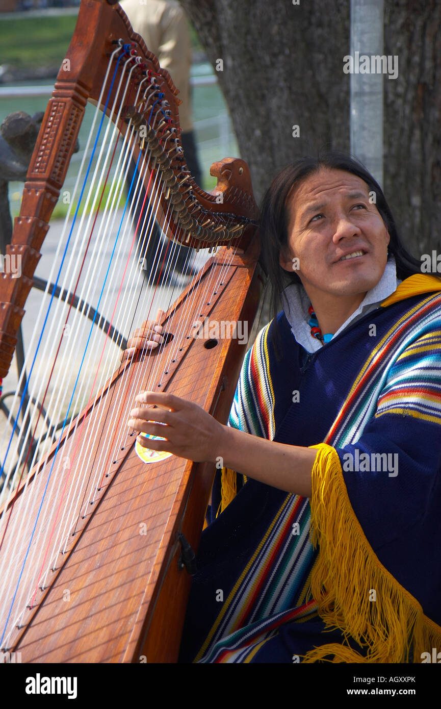 The harp hi-res stock photography and images - Alamy