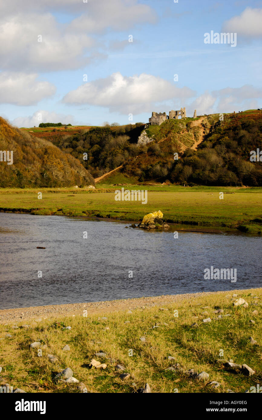 Pennard Pill & Pennard Castle at Three Cliffs Bay, Gower Peninsula ...