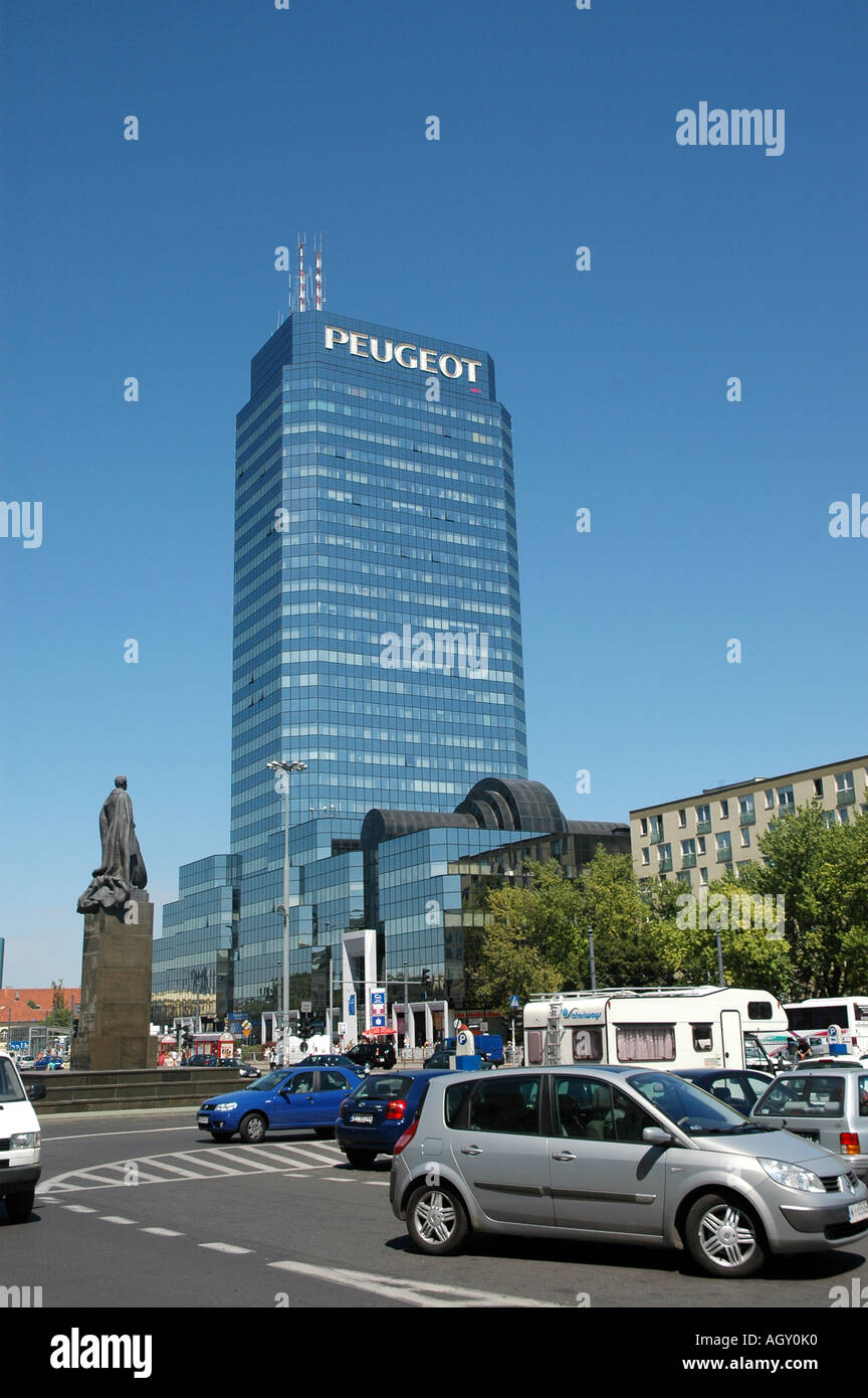 Bank square in building called hi-res stock photography and images - Alamy