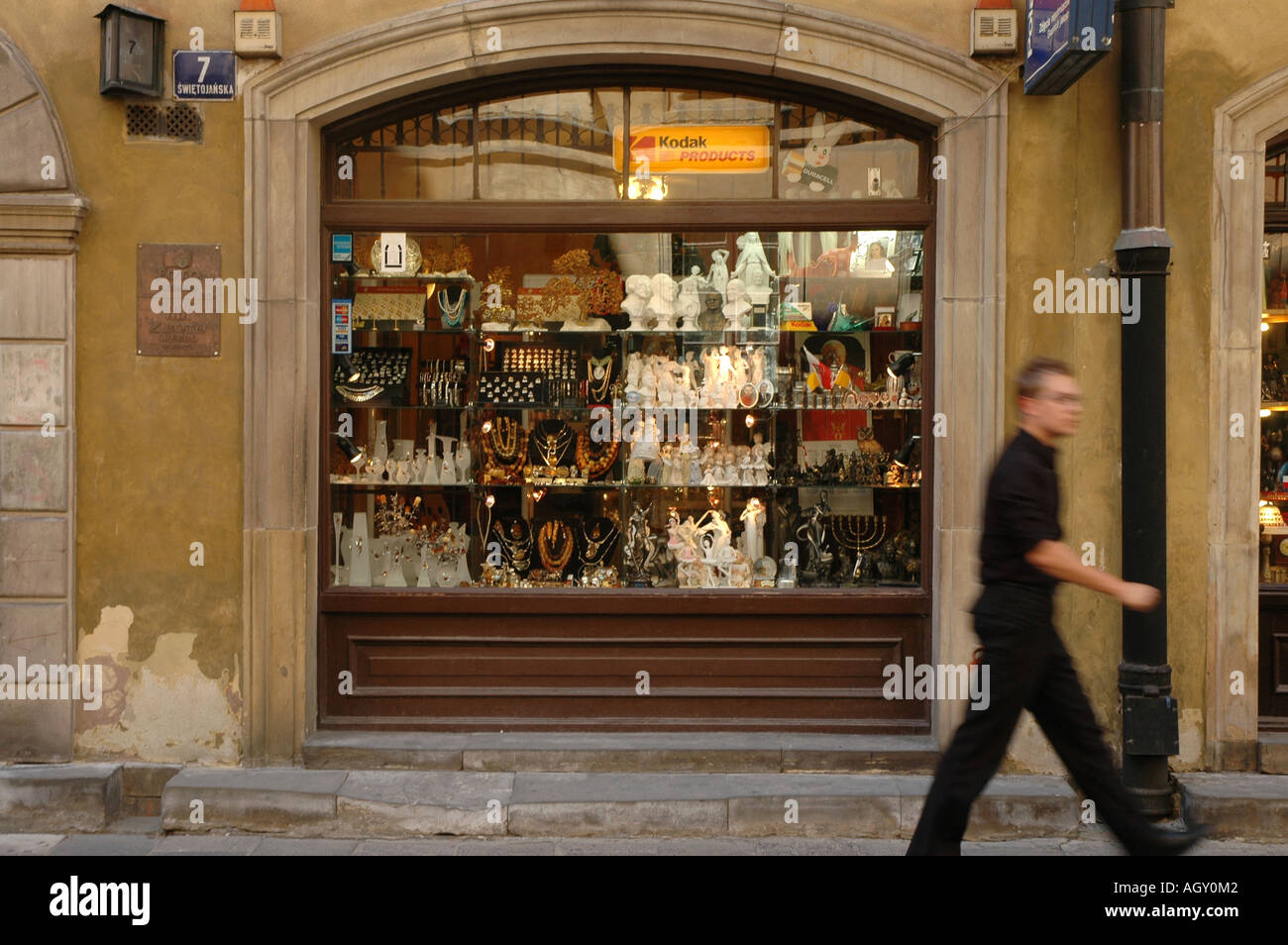 Souvenir shop window display on Swietojanska Street, Old Town in Warsaw ...