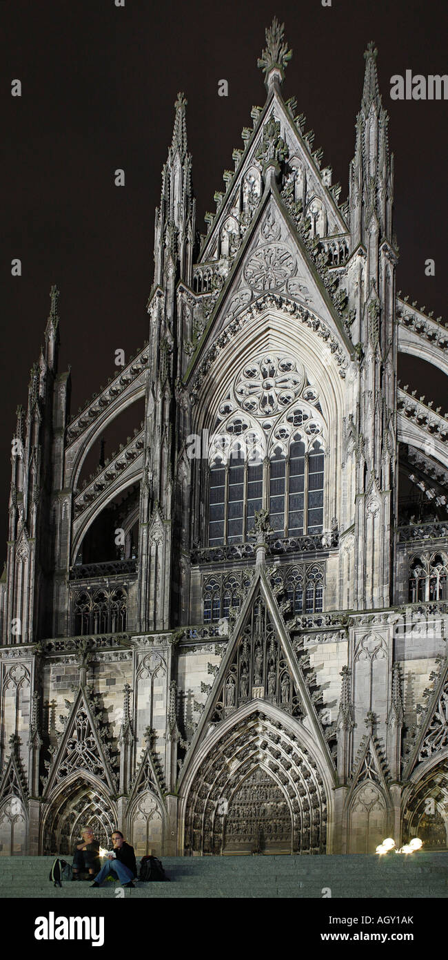 Roman tower cologne hi-res stock photography and images - Alamy