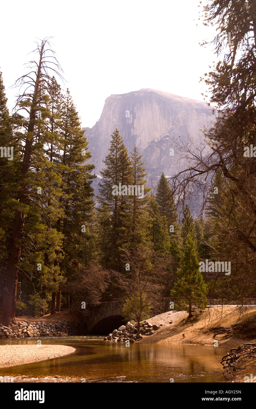 Yosemite National Park Merced River Stock Photo - Alamy