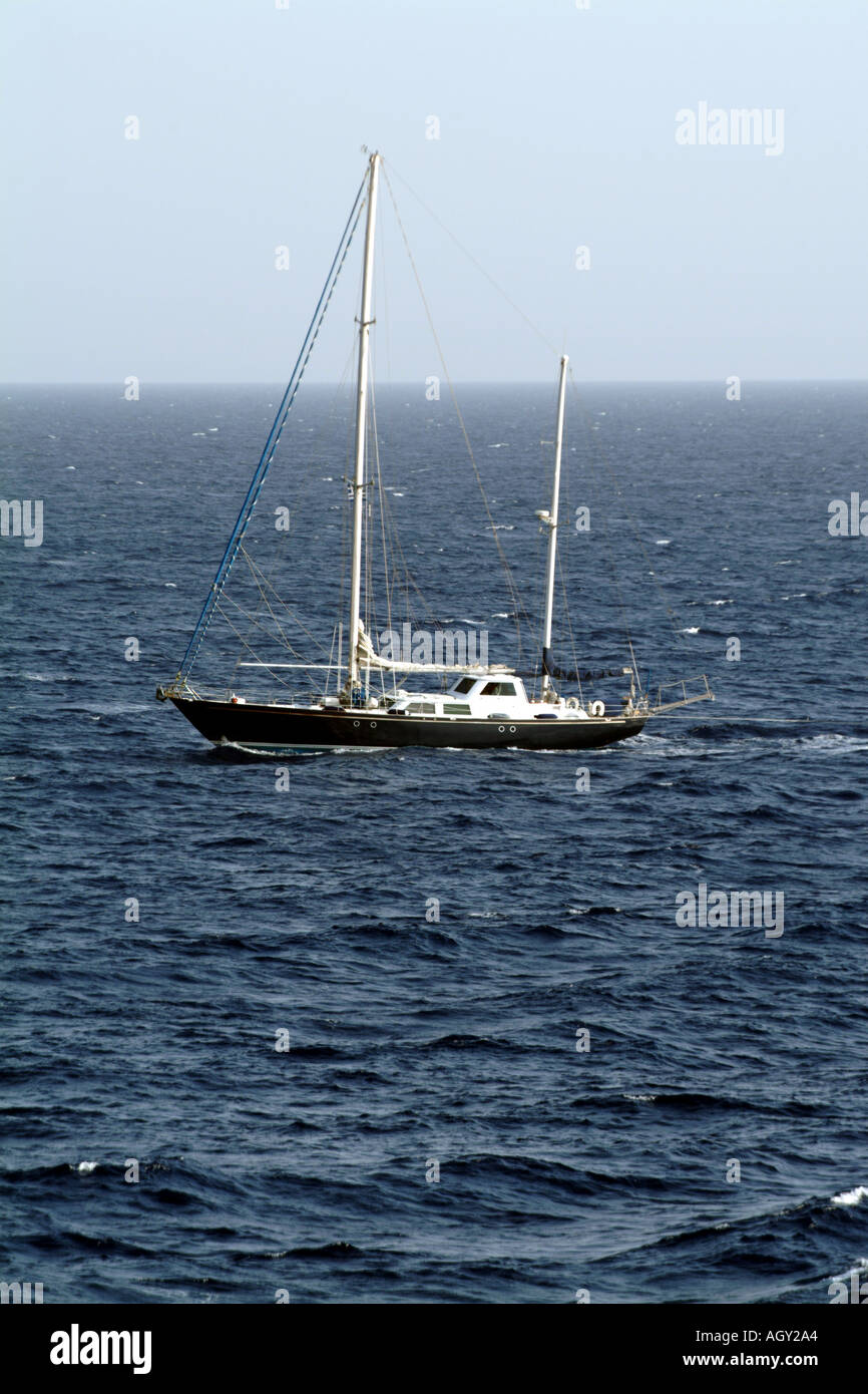 sea yacht horizontal Stock Photo - Alamy