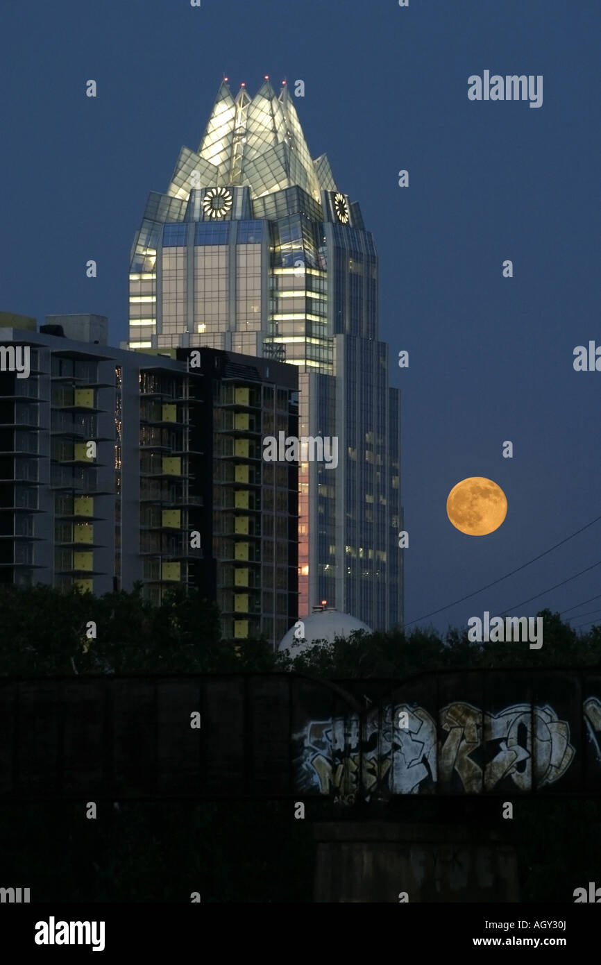 Harvest Moon in Austin, Texas Stock Photo - Alamy
