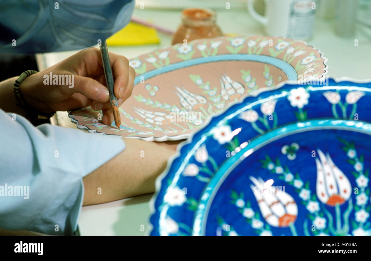 Tile makers hi-res stock photography and images - Alamy