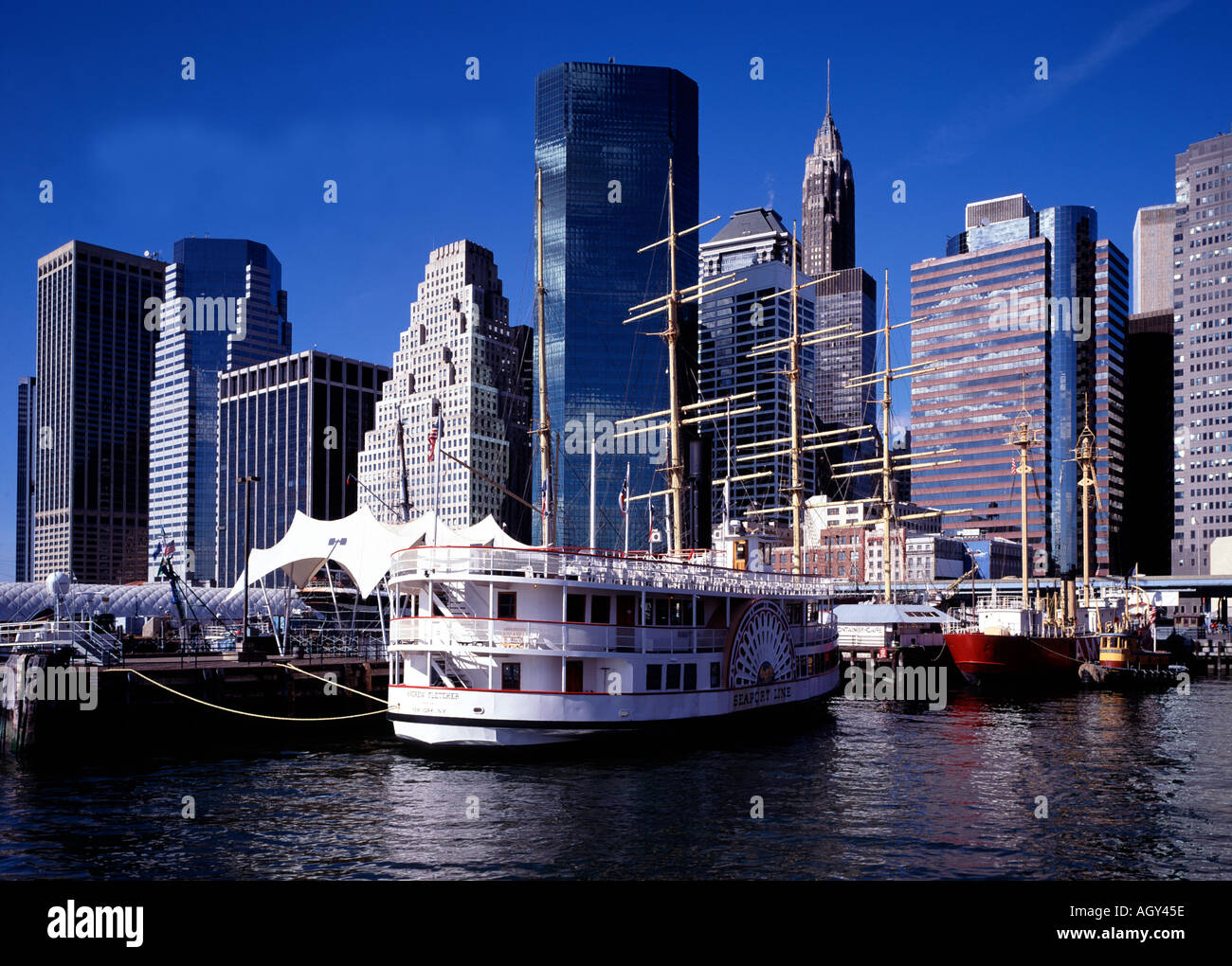 New york sea port hi-res stock photography and images - Alamy