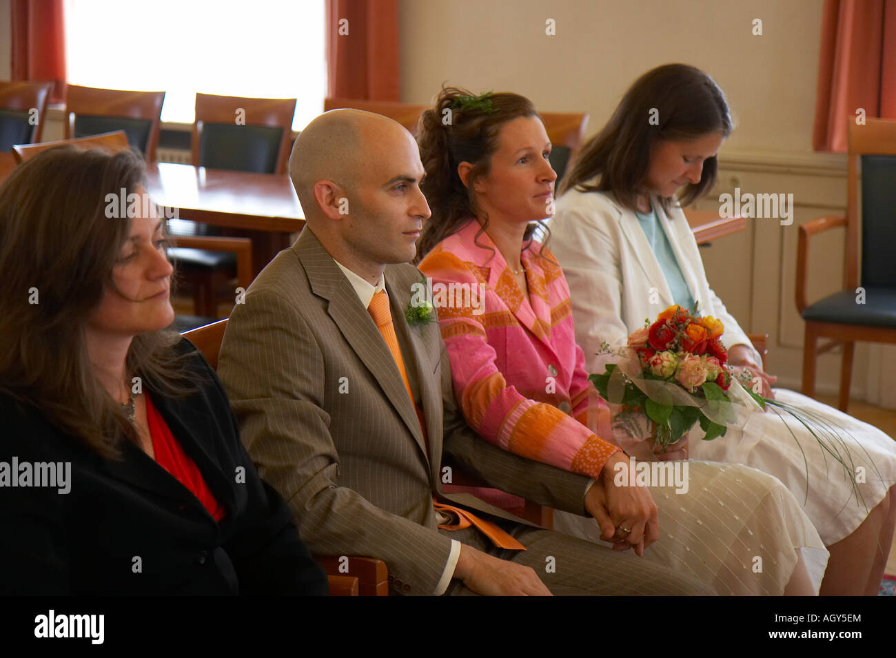 Civil marriages hi-res stock photography and images - Alamy
