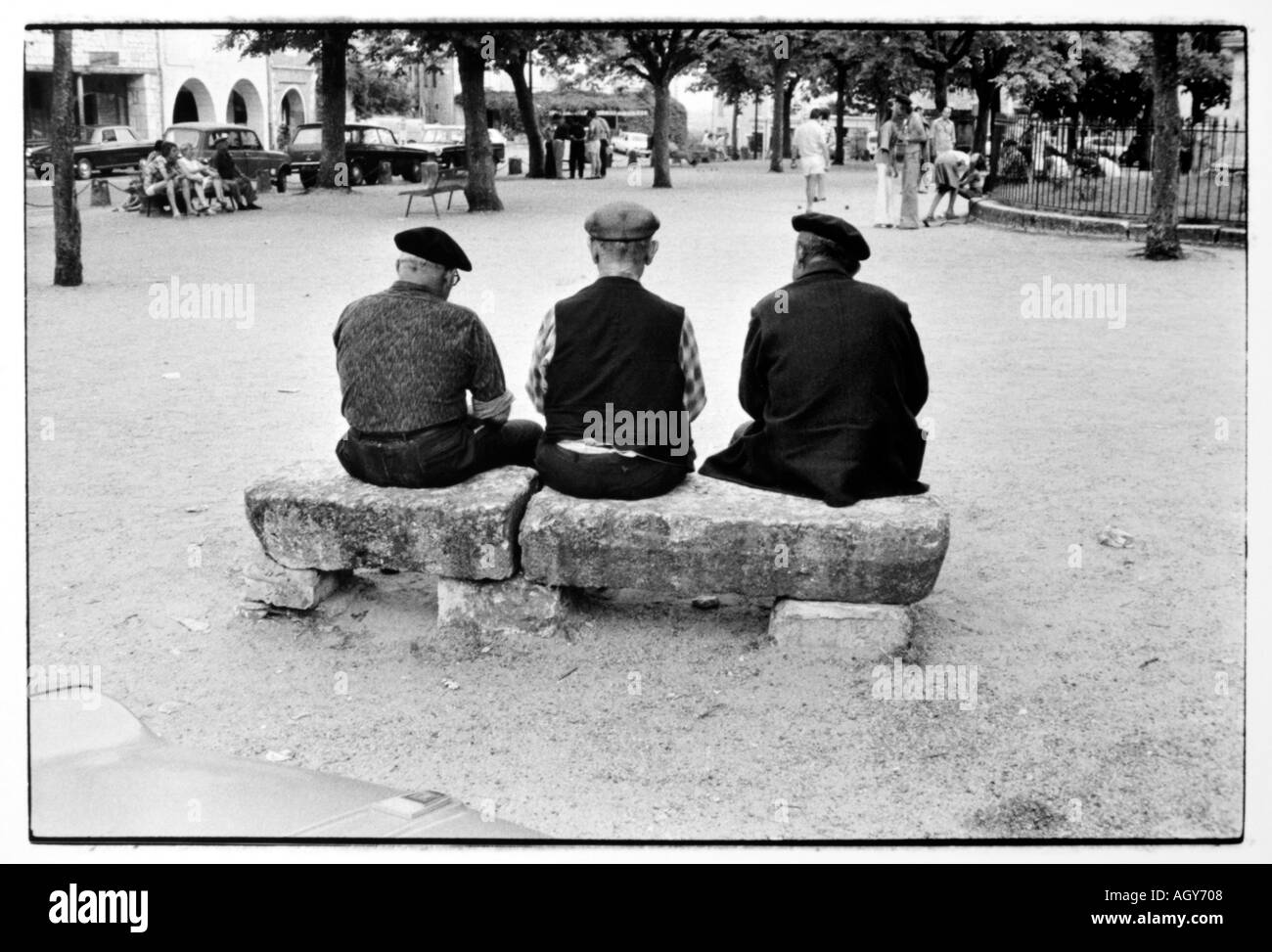 Man Sitting On A Bench Black and White Stock Photos & Images - Alamy