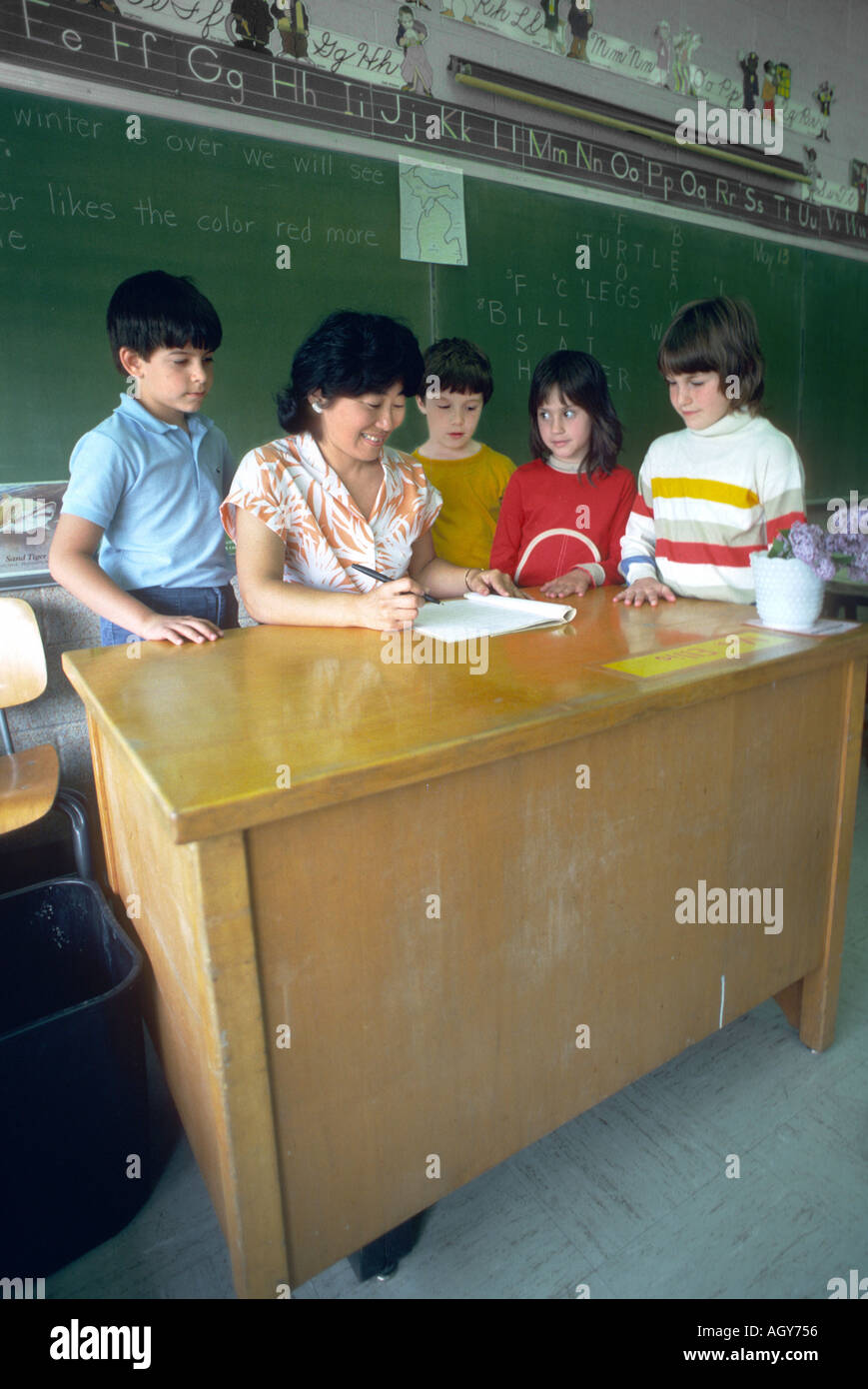 2nd Grade Classroom High Resolution Stock Photography and Images - Alamy