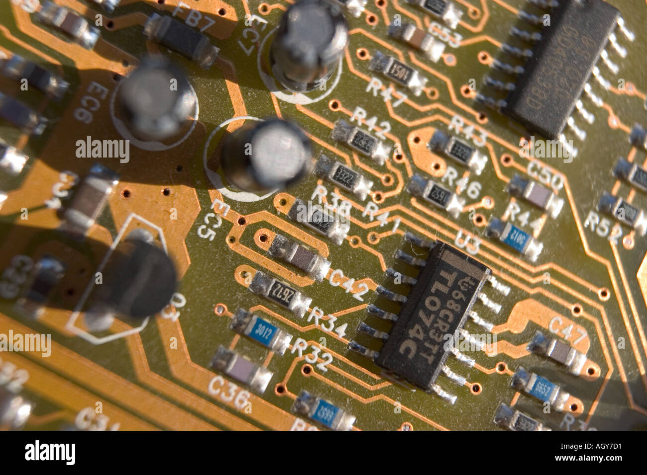 Cracked processor chip hi-res stock photography and images - Alamy