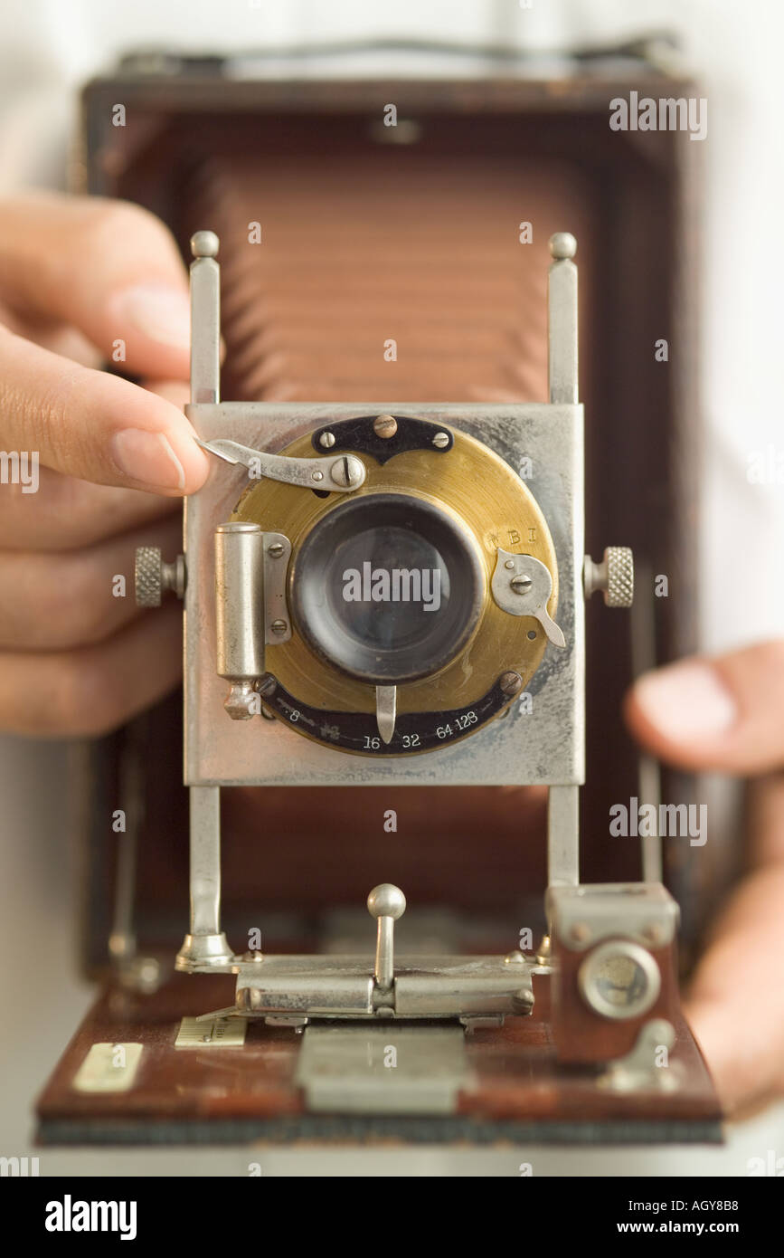 Folding cameras hi-res stock photography and images - Alamy